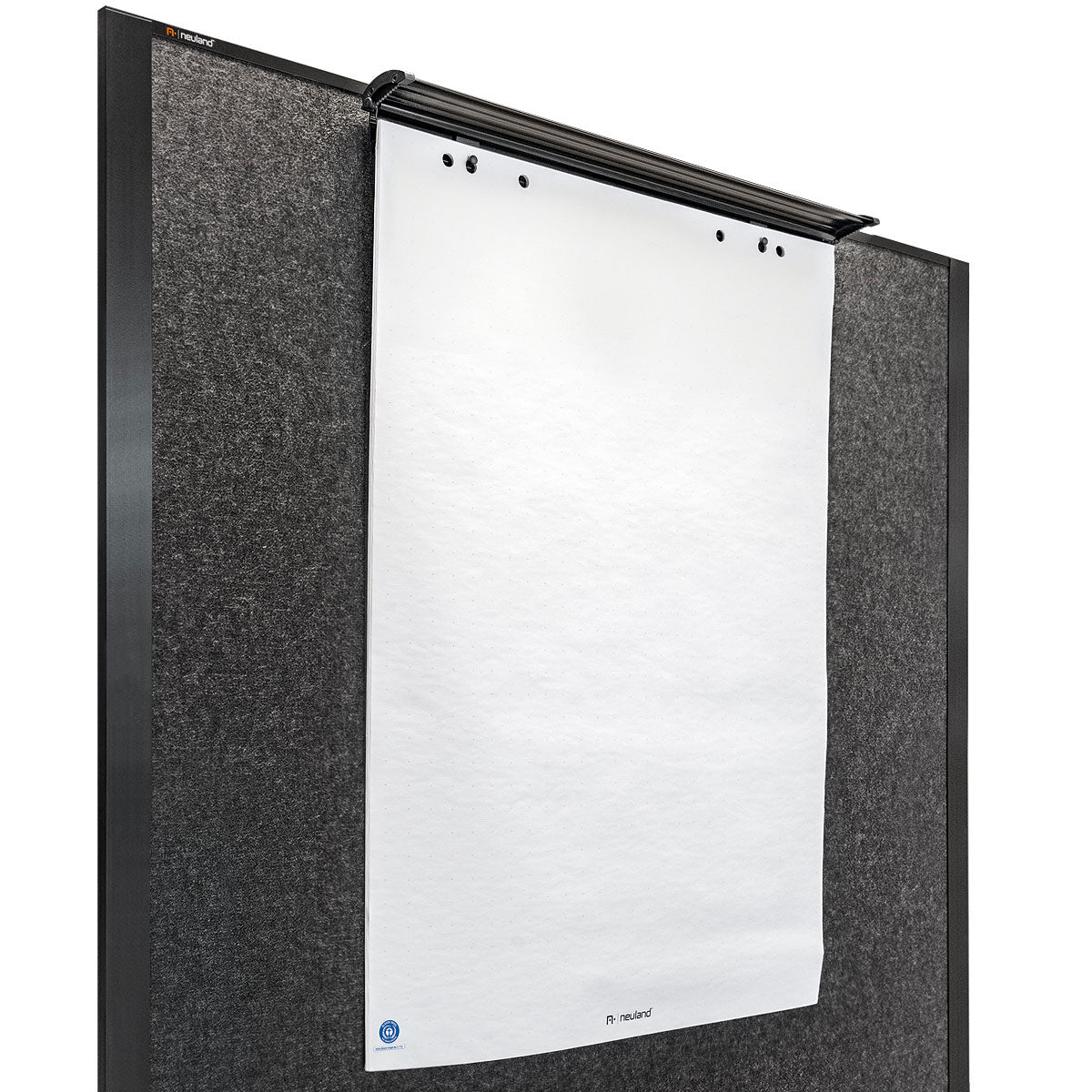 Flipchart paper holder for LW and pinGo® pinboards - Neuland-Schweiz